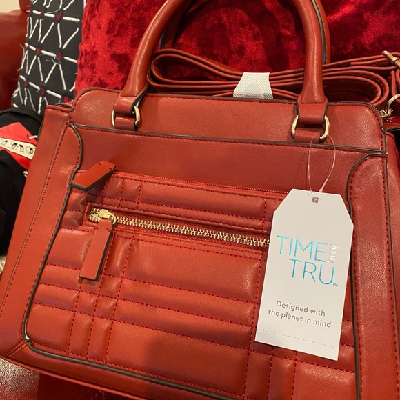 Time and Tru | Bags | Red Time Tru Hand Bag | Poshmark